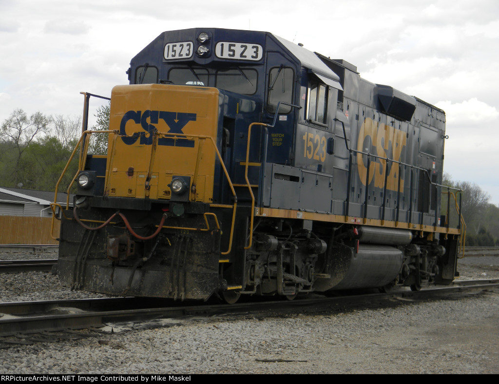 CSX 1523